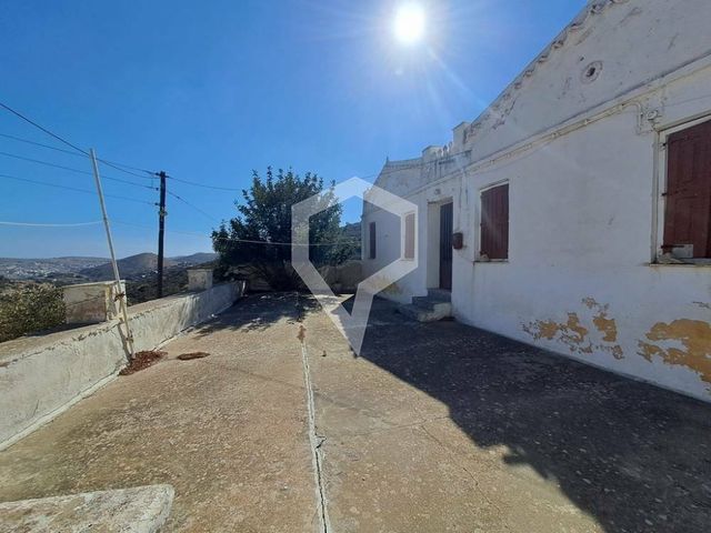 Homes for sale Syros | xe.gr
