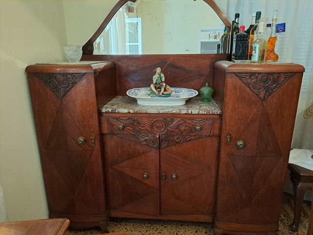 ΣΕΡΒΑΝ πωλείται σε άριστη κατάσταση, τιμή 250€