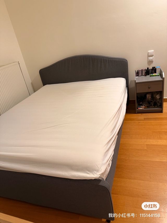 ΤΟ κρεβάτι που αγόρασα από τα ΙΚΕΑ έχει στρώμα 1,5 μέτρου και σκελετό 1 ...